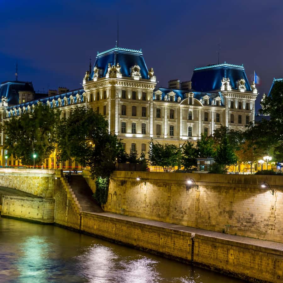Paris: Ghosts, Legends & Mysteries Evening Walking Tour | GetYourGuide