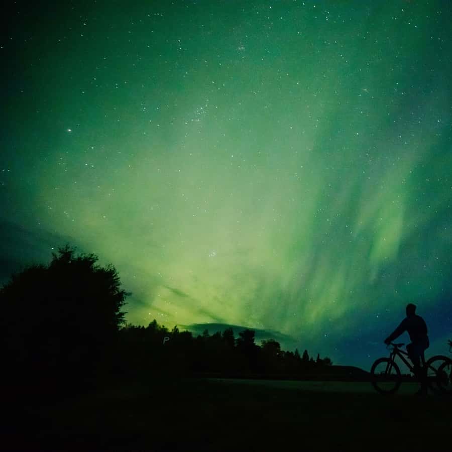 Levi: avventura in e-fatbike alla ricerca dell'aurora boreale ...