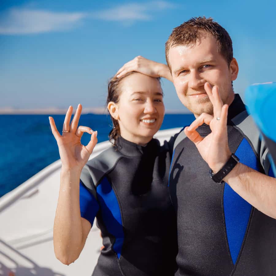 Red Sea: SCUBA Diving Experience & Snorkeling Boot Tour | GetYourGuide