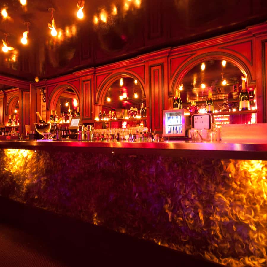 Secret Square Paris : Parisian Strip-Tease Cabaret Ticket | GetYourGuide