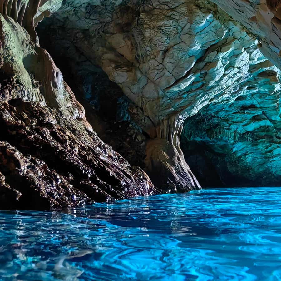Makarska: 3-island Speedboat Cave & Blue Lagoon Tour | GetYourGuide