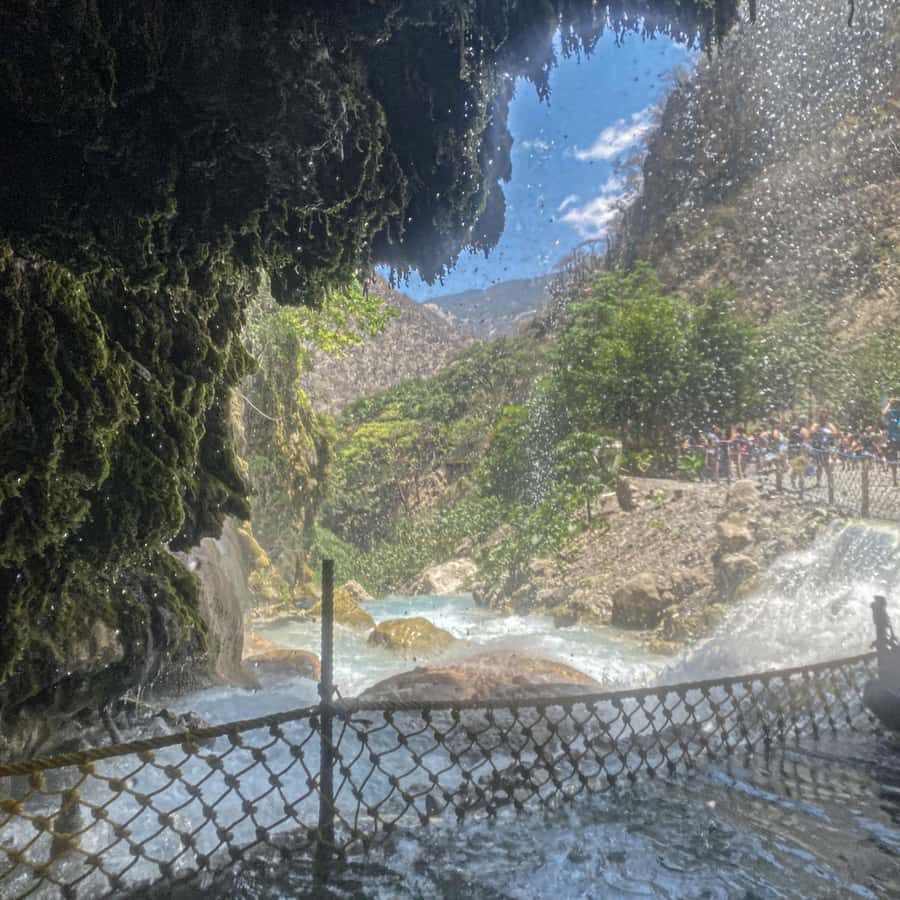 From CDMX: Exclusive getaway to the Tolantongo caves | GetYourGuide