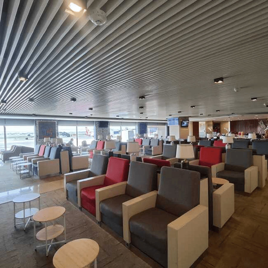Jakarta:Soekarno-Hatta Airport Sapphire Lounge (DragonPass) | GetYourGuide