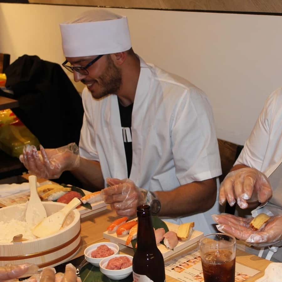 Osaka Dotonbori: Sushi Making Experience | GetYourGuide