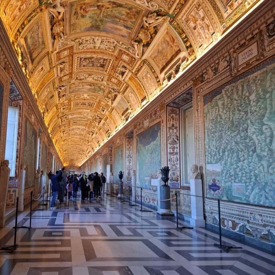 Musées du Vatican, chapelle Sixtine et basilique | GetYourGuide