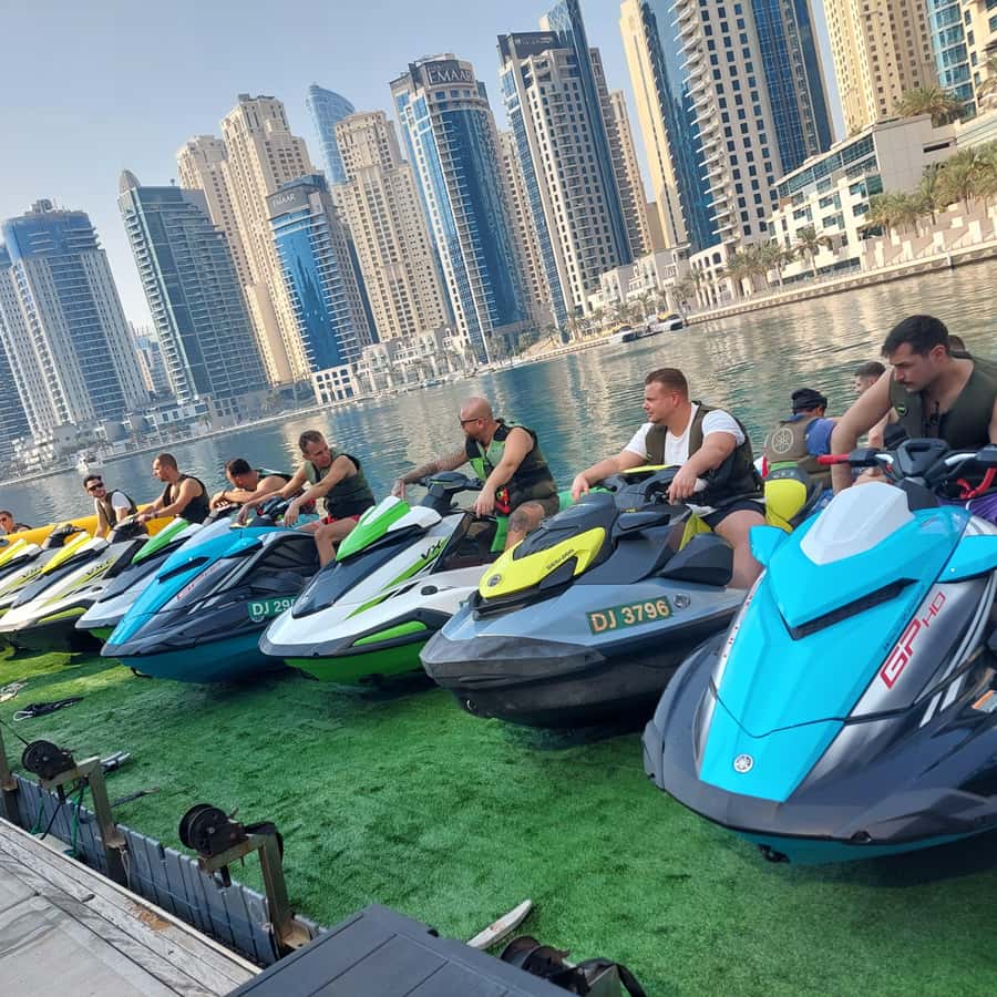 Dubaï : Excursion en jetski à Dubai Eye, JBR, Palm et Burj Al Arab ...