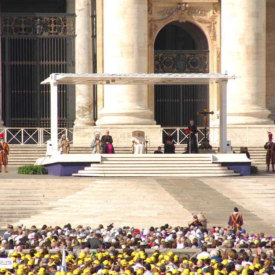 Rome: Papal Audience, Vatican Museum & Tiber River Boat Ride | GetYourGuide