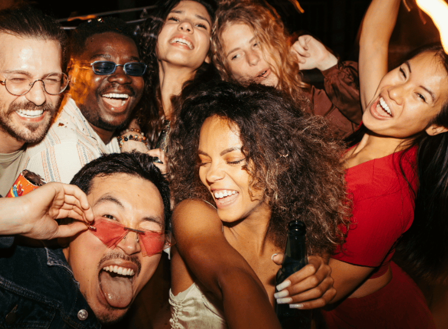 Hambourg : Visite privée ★VIP★ | Shots gratuits et entrée VIP | GetYourGuide