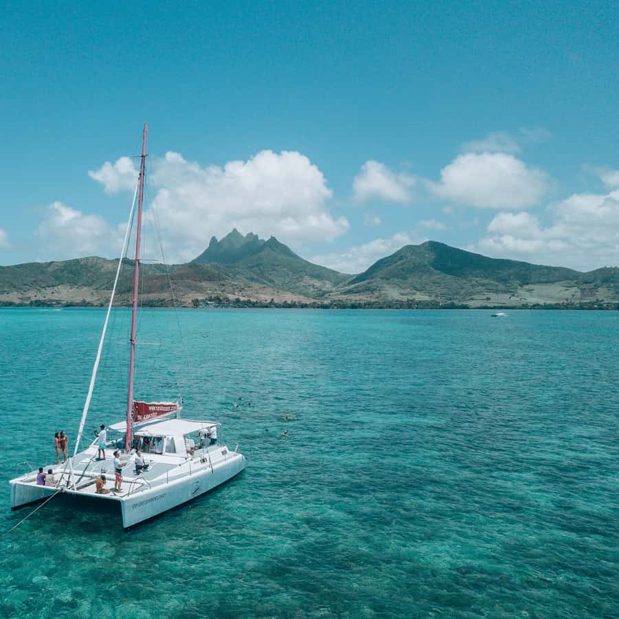 Catamaran cruise to Ile aux Cerfs from Pointe Jerome | GetYourGuide