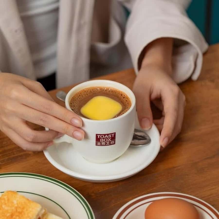 Singapore: Toast Box Meal + Sentosa Cable Car Sky Pass Combo | GetYourGuide