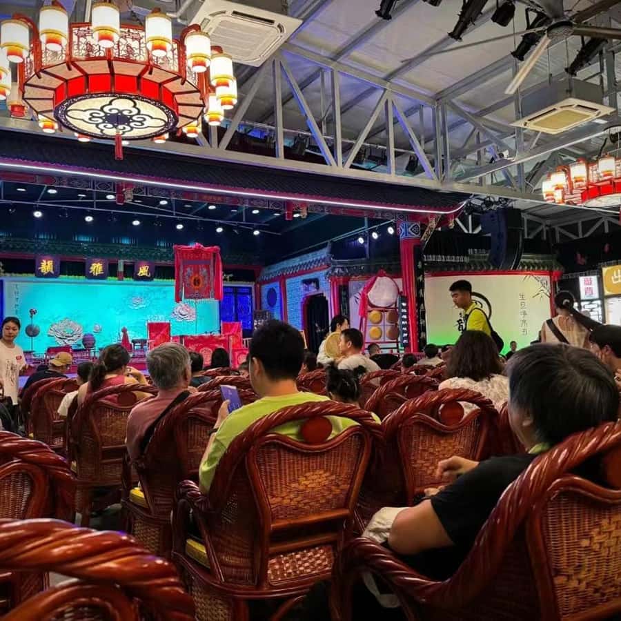 Chengdu: Giant Panda Base, Sanxingdui Museum, and Opera Tour | GetYourGuide