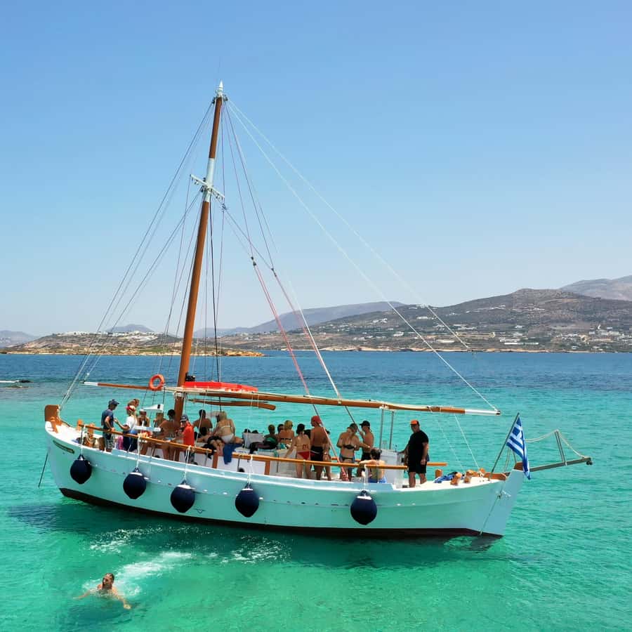 Pounta: Paros & Antiparos Cruise, Swimming & Seafood Lunch | GetYourGuide