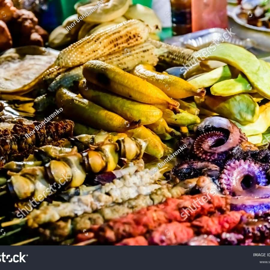 Zanzibar : visite nocturne du marché alimentaire local de Forodhani ...