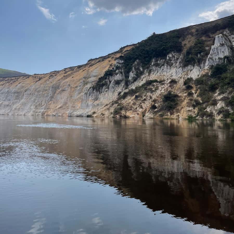 Brazzaville: Congo River Cruise & Manguenguengue cliffs | GetYourGuide