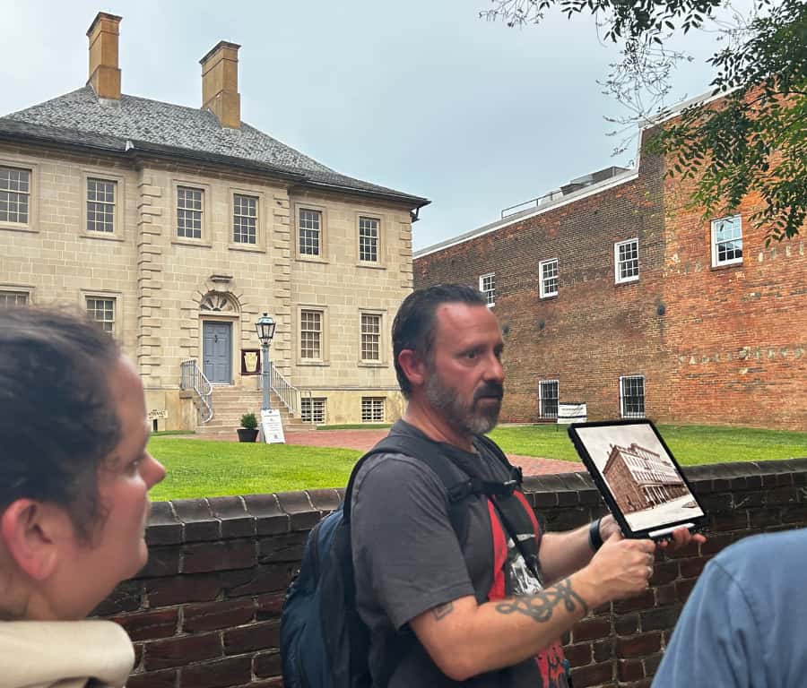 Old Town Alexandria (Entry to Gadsby Tavern & Christ Church) | GetYourGuide