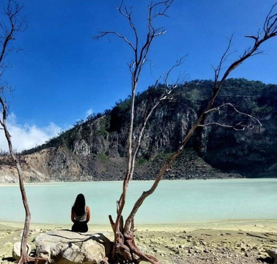 Bandung : Private Tour Guide Sightseeing (Costum tour) | GetYourGuide