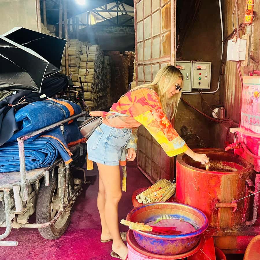 Hanoi: Incense Village, Conical Hat, & Van Phuc Silk Tour | GetYourGuide