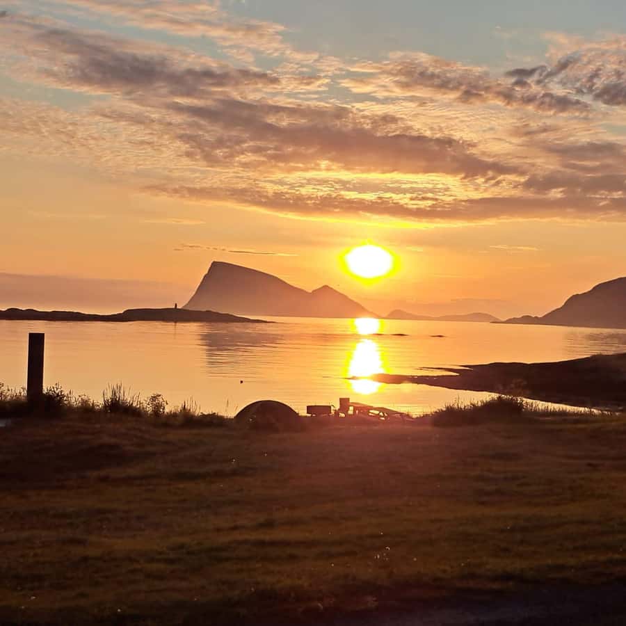 Tromsø: Sommarøy Islands Midnight Sun Tour | GetYourGuide