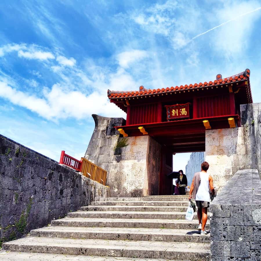Okinawa: Shurijo Castle & Tamaudun Guided Tour - UNESCO Site | GetYourGuide
