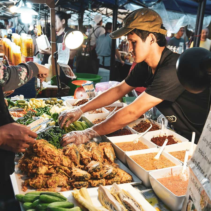 Chiang Mai: Street Food Legends Tour with Local Guide | GetYourGuide