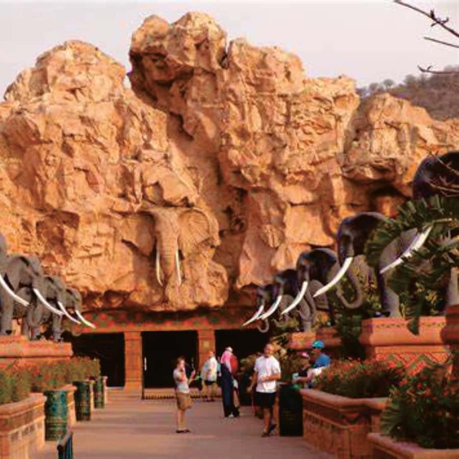 From Johannesburg: Sun City Resort Day Tour | GetYourGuide