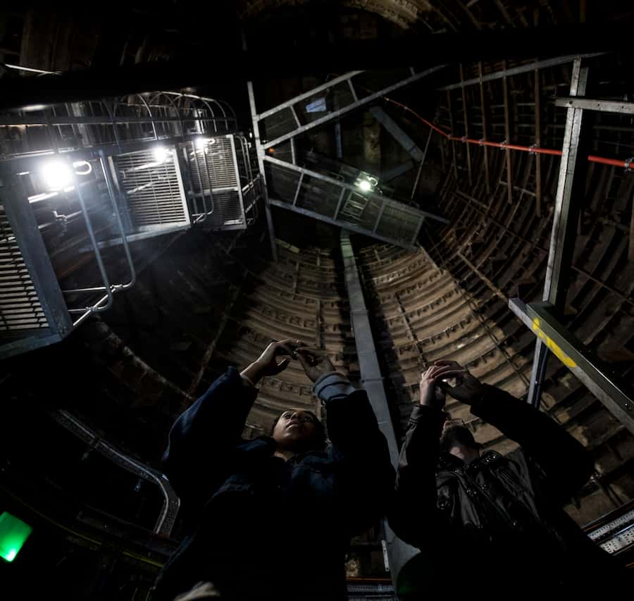 London: Moorgate Hidden Tube Station Tour | GetYourGuide