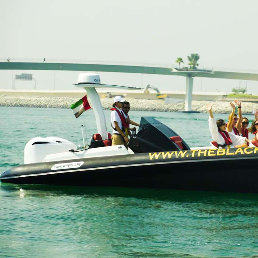 Dubai Marina: 1-Hour Luxury Sightseeing Speedboat Tour | GetYourGuide