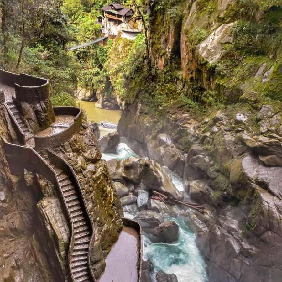 Pailon Del Diablo & Waterfalls Route + Mano de Dios + Tree House Ec ...