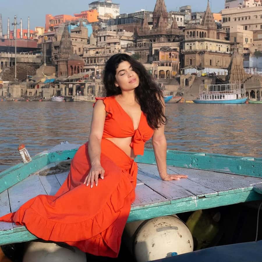 Varanasi: Private Heritage Walking Tour & Sunrise Boat Ride | GetYourGuide