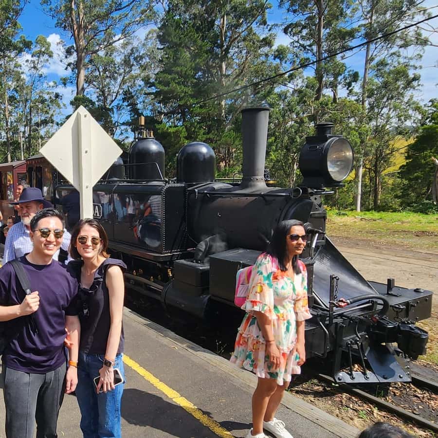 Melbourne to Puffing Billy and Yarra Valley Private Tour | GetYourGuide