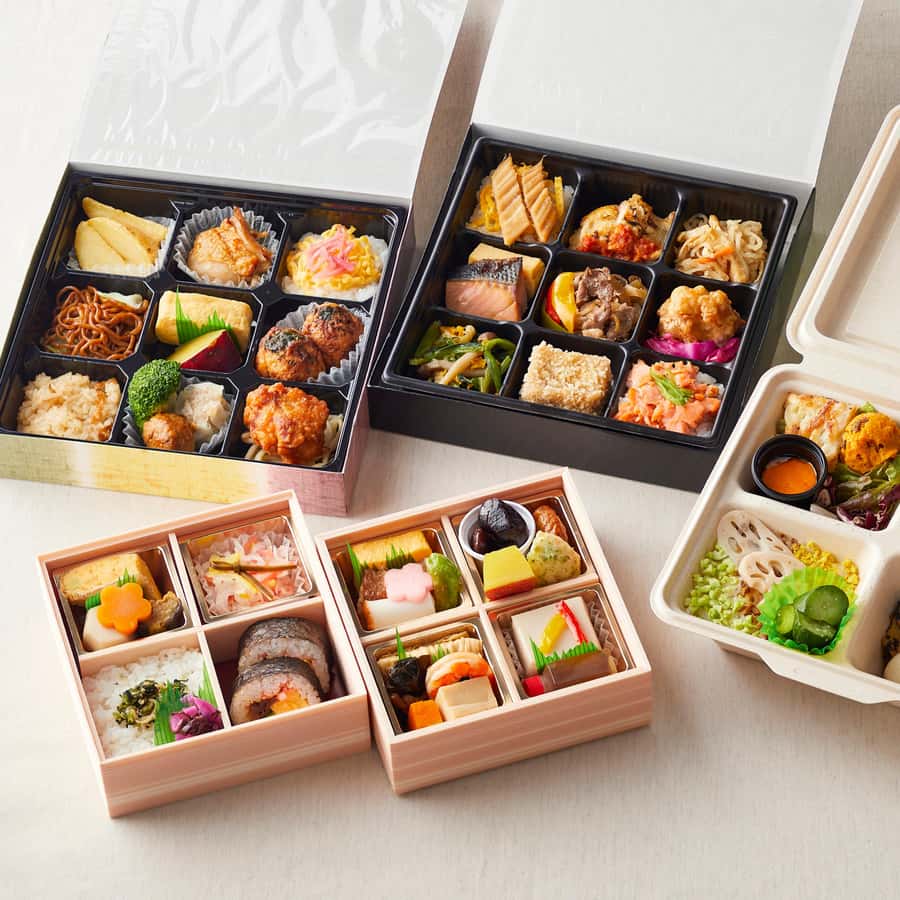 Osaka: Sumo Stage Show with Bento & Fight + Photo Shooting | GetYourGuide