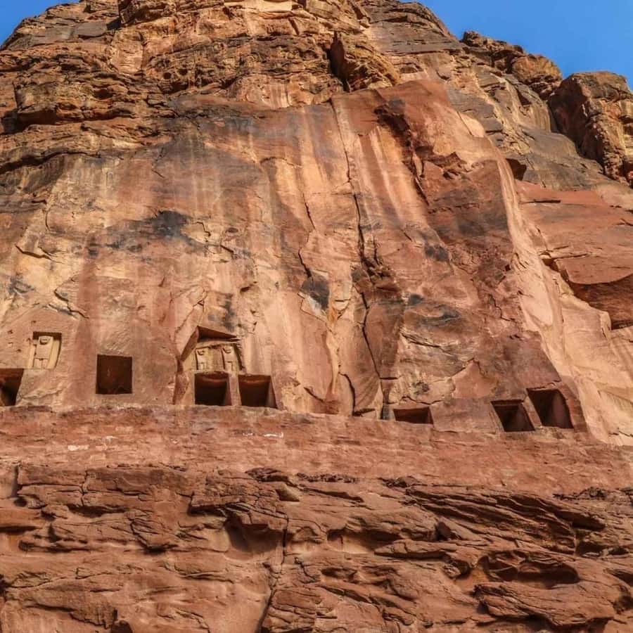 Al Ula: Dadan and Jabal Ikmah Tombs Guided Tour | GetYourGuide