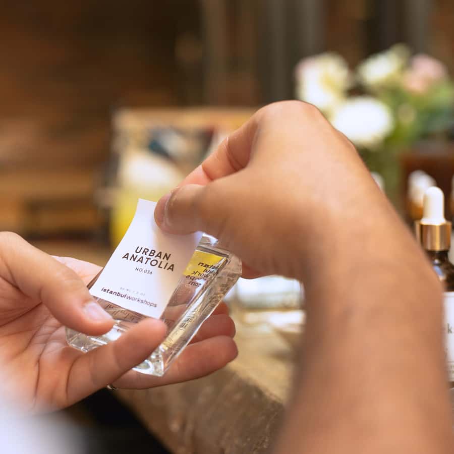 Istanbul: Perfume Making Workshop with Snacks and Drinks | GetYourGuide