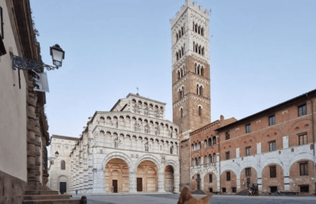 Lucca: passeio entre história, arte e lendas! (Passeio de 2 horas ...