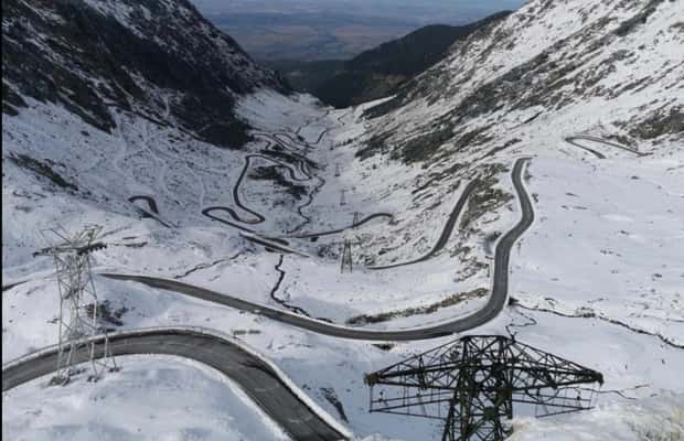 Small group max 7 - Top Gear Road - Transfăgărășan Highway | GetYourGuide