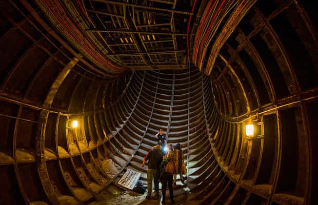 Londres : visite guidée du métro caché - Station Green Park | GetYourGuide