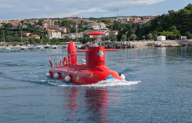 Zara: sottomarino Nemo e SpongeBob | GetYourGuide