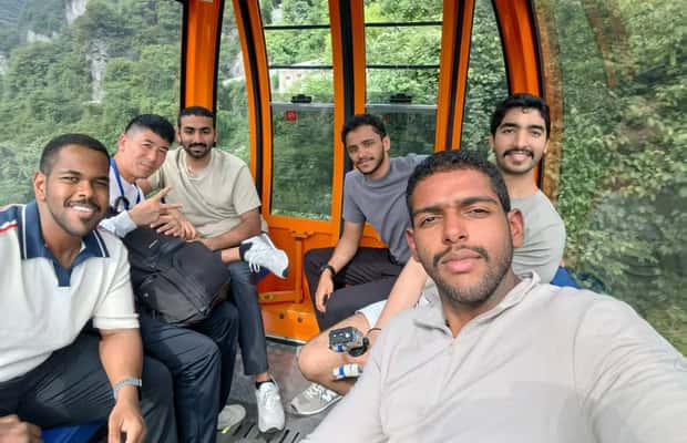 Zhangjiajie Avatar Mountain & Glass Bridge 2-dages privat tur ...