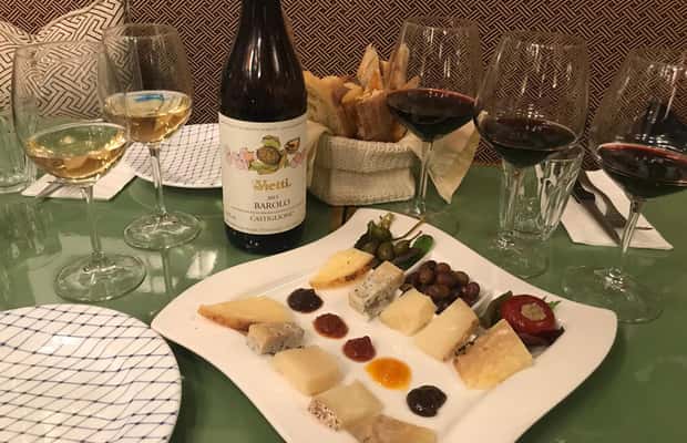 Rooma: Ruokakierros Vatikaanissa ja hienoja viinejä | GetYourGuide