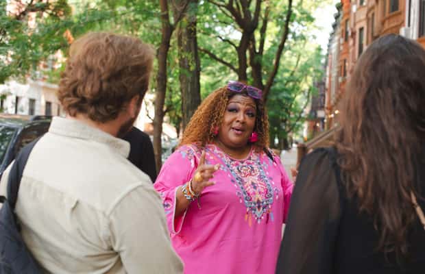 Soul of Harlem: Strivers Row, Apollo Theatre, Gospel History | GetYourGuide