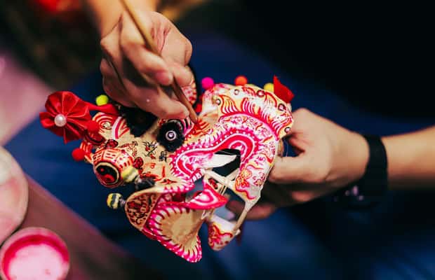 Mini oficina de decoração de cabeças de leão | GetYourGuide