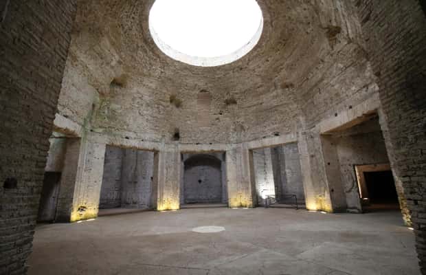 Rome : visite guidée de la Domus Aurea avec expérience VR | GetYourGuide