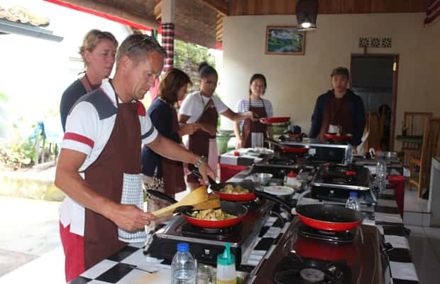 Ubud: Balinese Cooking Class and Market Tour | GetYourGuide