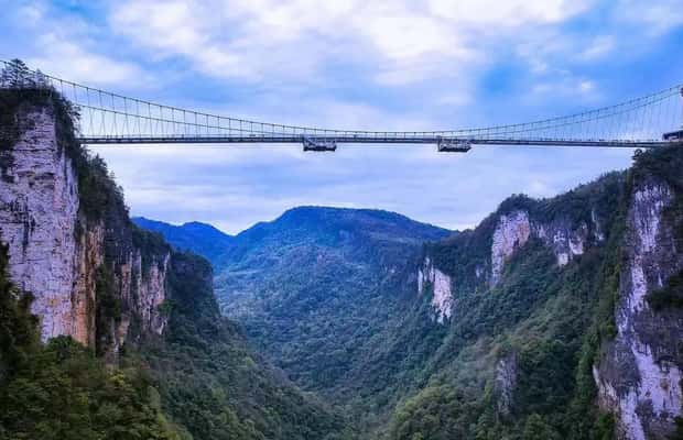 Tagestour Avatar Mountain und Grand Canyon & Glass Bridge | GetYourGuide