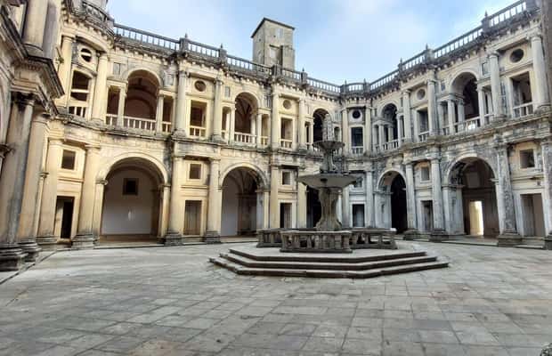 Tomar: Convent of Christ Guided Tour with Templar Costume | GetYourGuide
