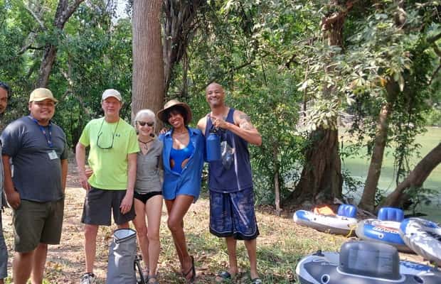 Tubing en el río Mopán - San Ignacio | GetYourGuide