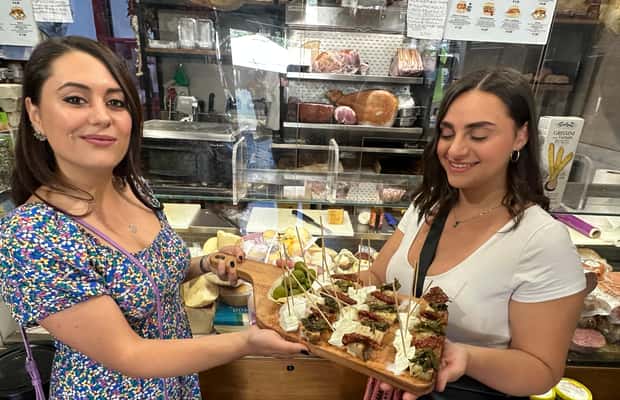 Napoli: Mad, Spritz og sightseeingtur i byens centrum | GetYourGuide