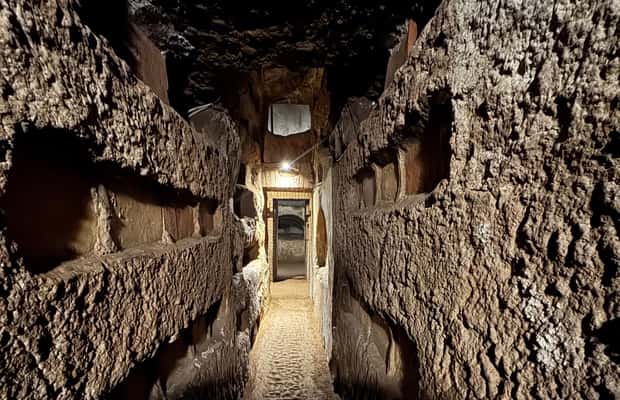 Rome Underground : Crypts and Catacomb tours with Transfers | GetYourGuide