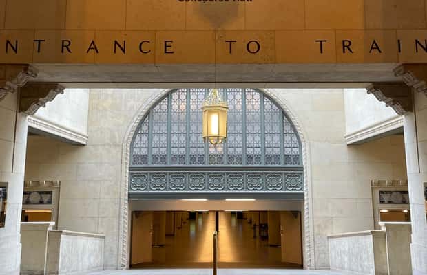 Toronto: Experience PATH - A 32km/24mile underground walkway | GetYourGuide