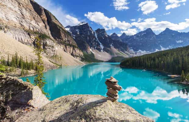 Lake Louise, Moraine, & Emerald: From Calgary/Canmore/Banff | GetYourGuide